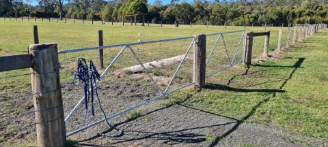 Rural Fencing Contractors | Farm Fencing NSW | Farm Entrance Gates